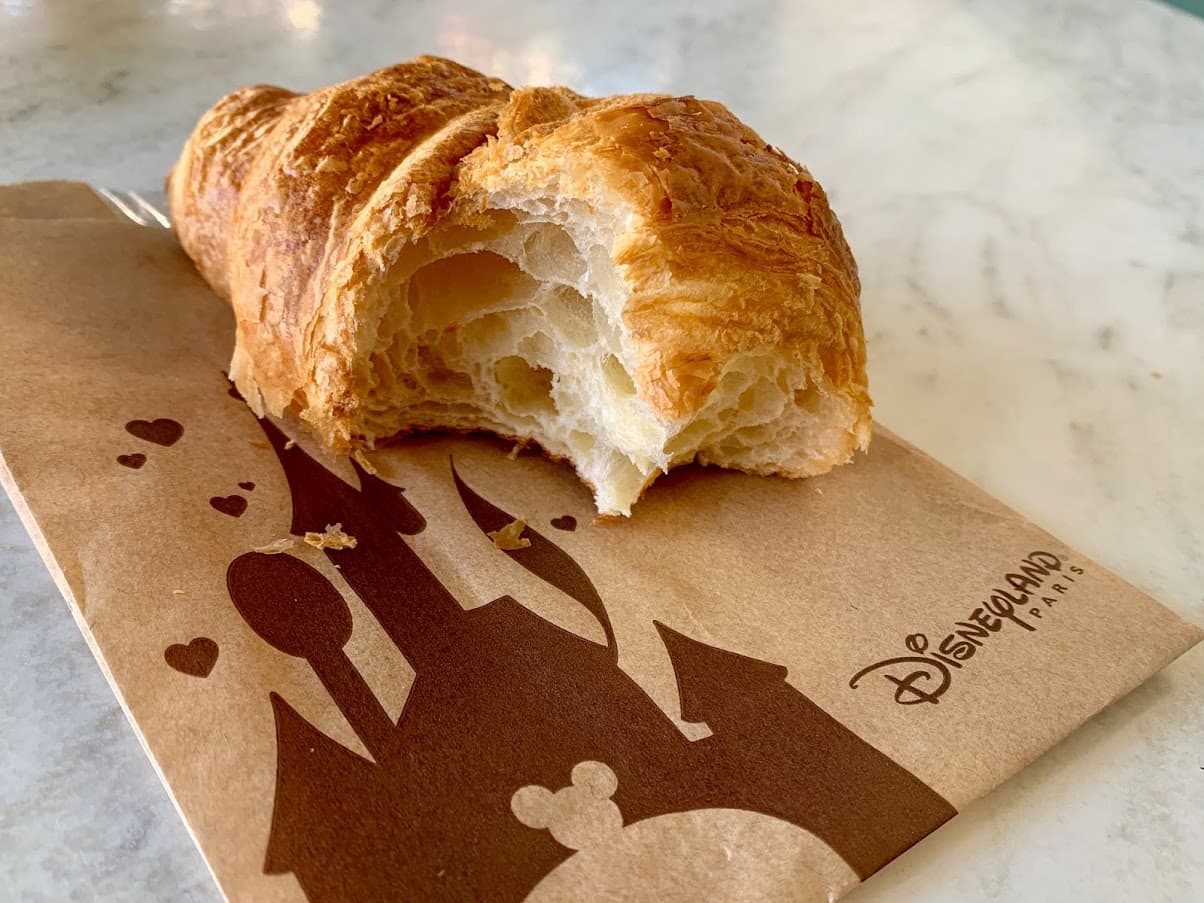 Disneyland Paris: Food and Drinks | Unlock the secrets and stories of ...